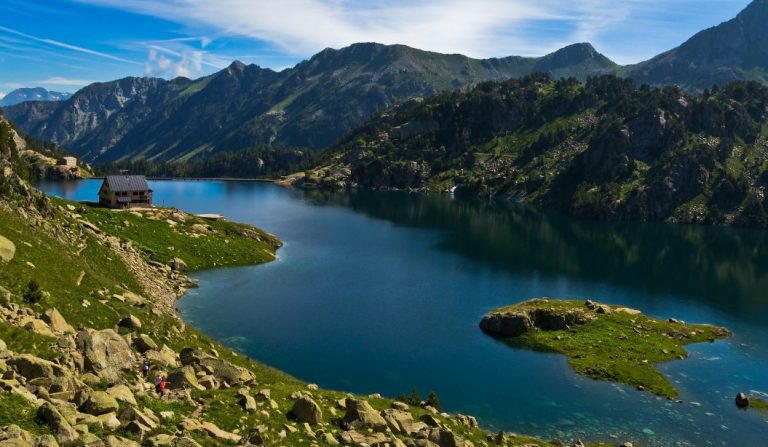 Qué hacer en el Valle de Arán, en los Pirineos catalanes | TodoAventuras